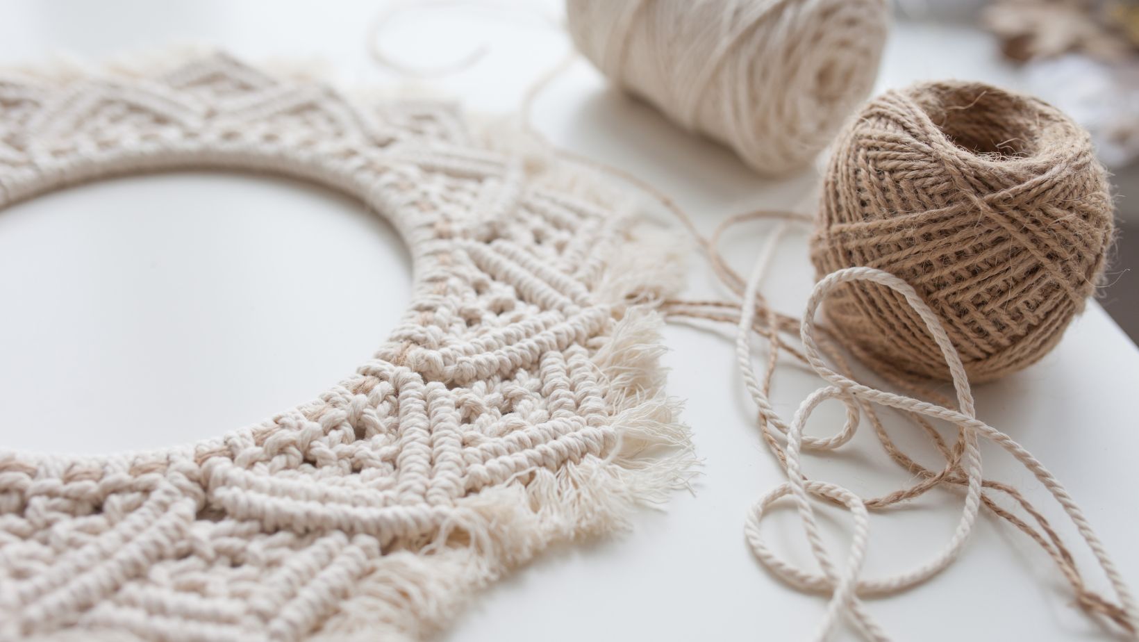 Trending Macrame Designs to Try This Year - hayaudio.com