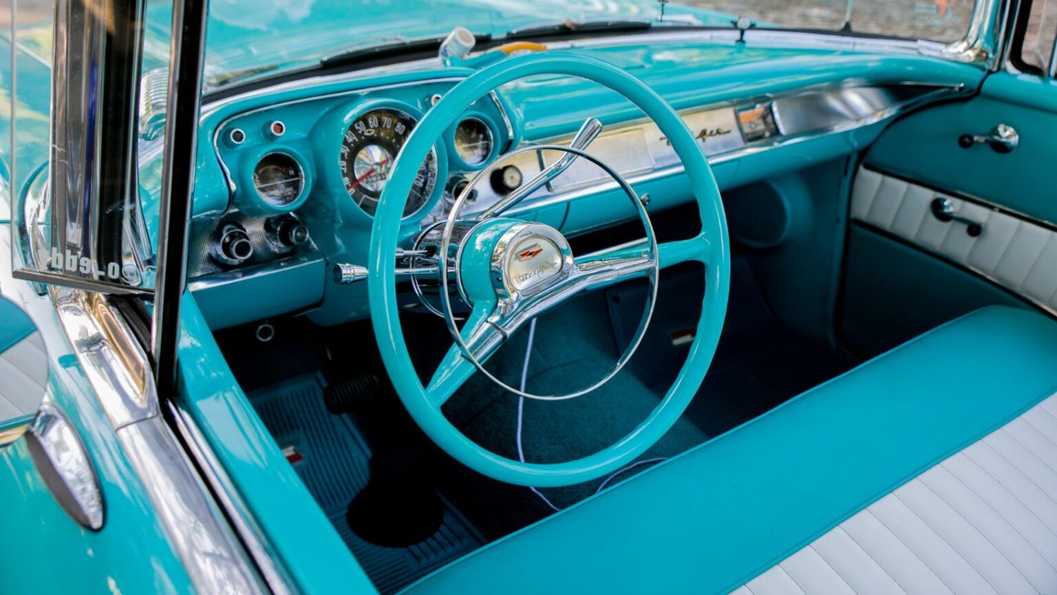 The Ultimate Guide to Custom Car Upholstery: Enhancing Luxury and ...